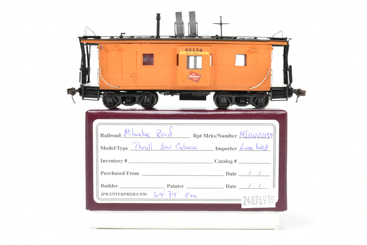 HO Resin CON Lines West MILW - Milwaukee Road Thrall Bay Window Caboos – ReSourced Rails