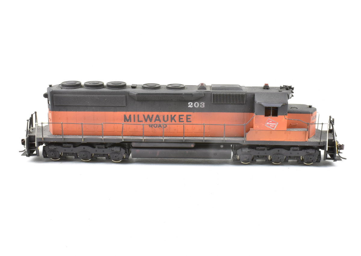 HO Brass Alco Models MILW - Milwaukee Road EMD SD40 Diesel Custom Pain – ReSourced Rails