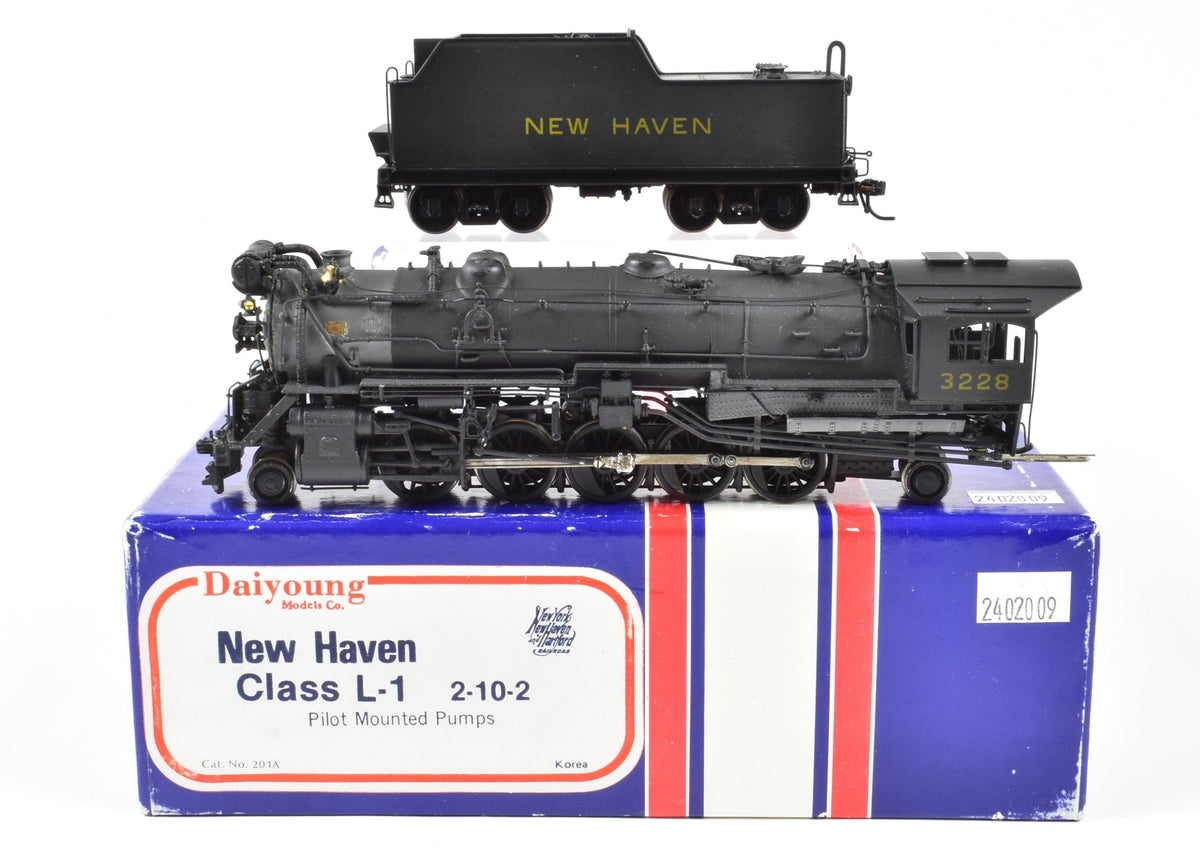 HO Brass NJ Custom Brass NH - New Haven Class L-1 2-10-2 w/ Pilot Moun ...