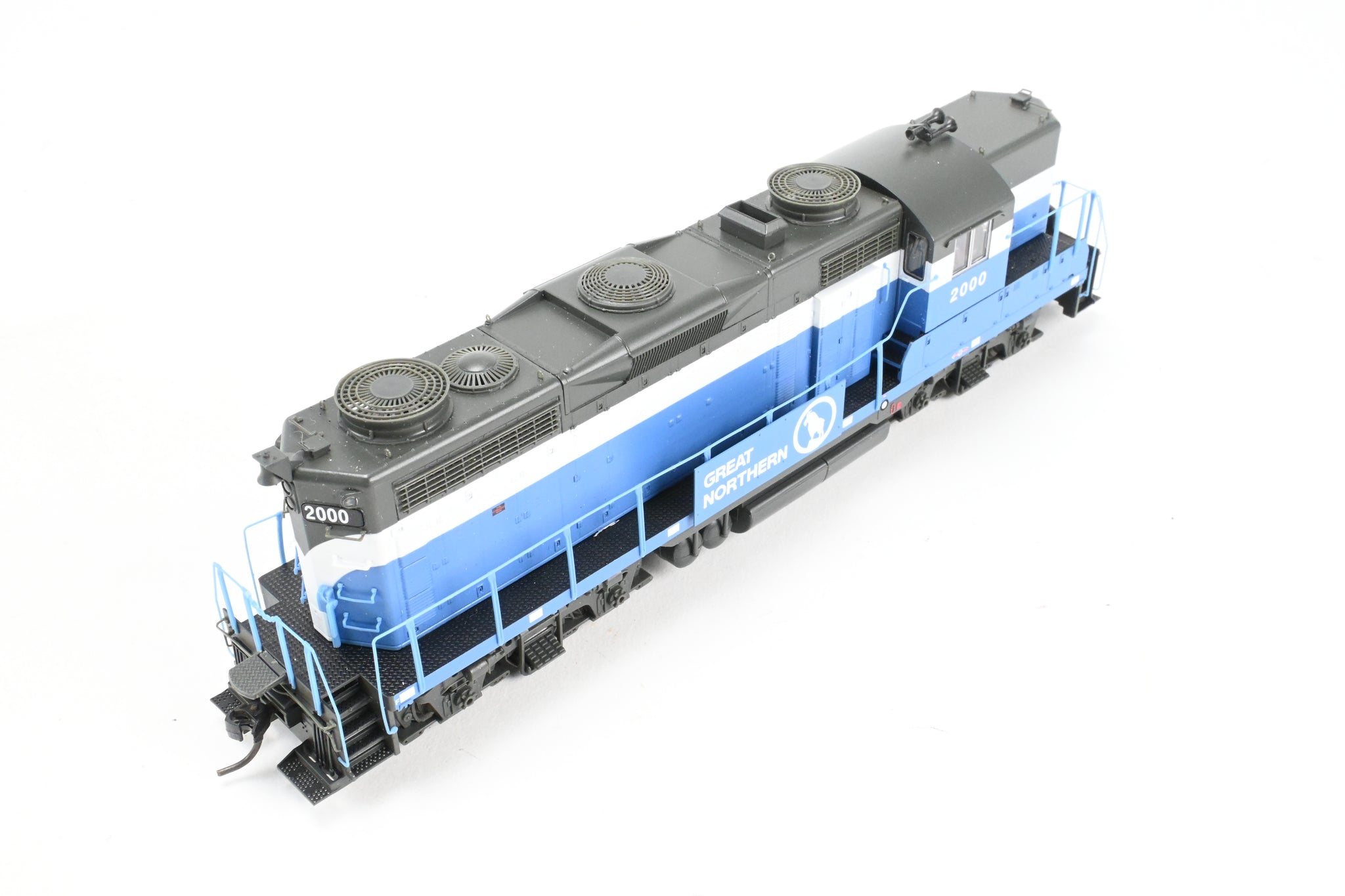 HO Life-Like Proto 2000 GN - Great Northern EMD GP20 High Hood FP Big – ReSourced Rails
