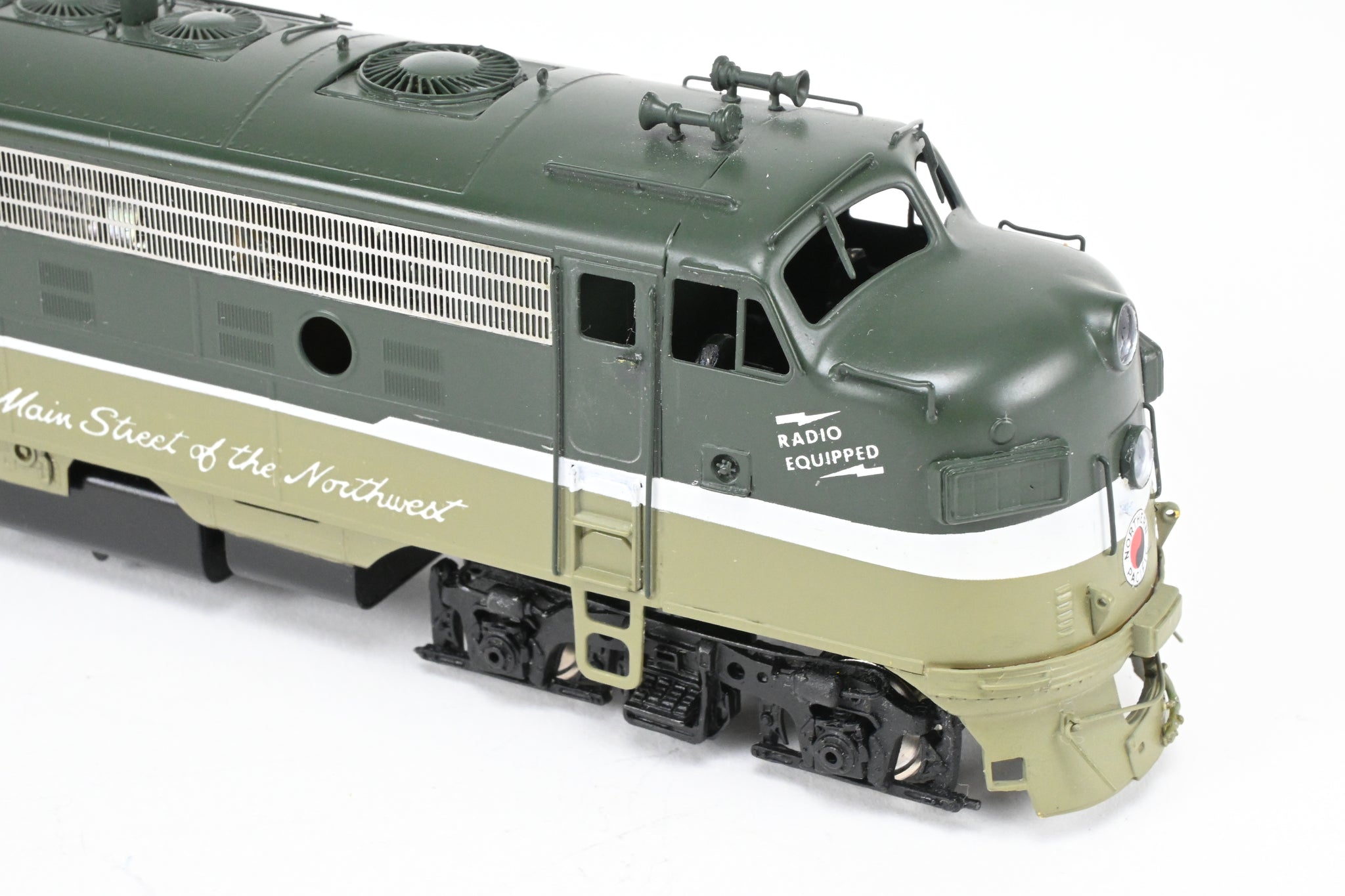 HO Brass Oriental Limited NP - Northern Pacific EMD F9A/F9B Set 1750 H ...