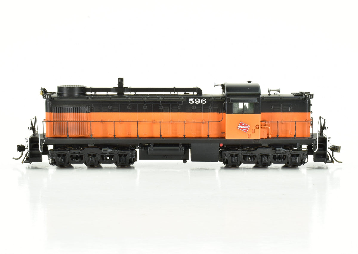 HO Brass CON DVP - Division Point MILW - Milwaukee Road Alco RSC-2 Fac ...